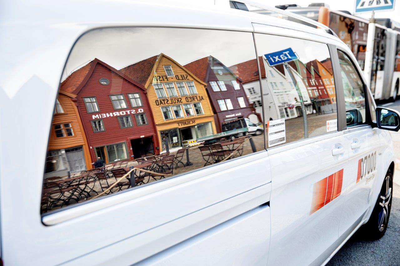 Private sightseeing in Bergen - Bergen Taxi